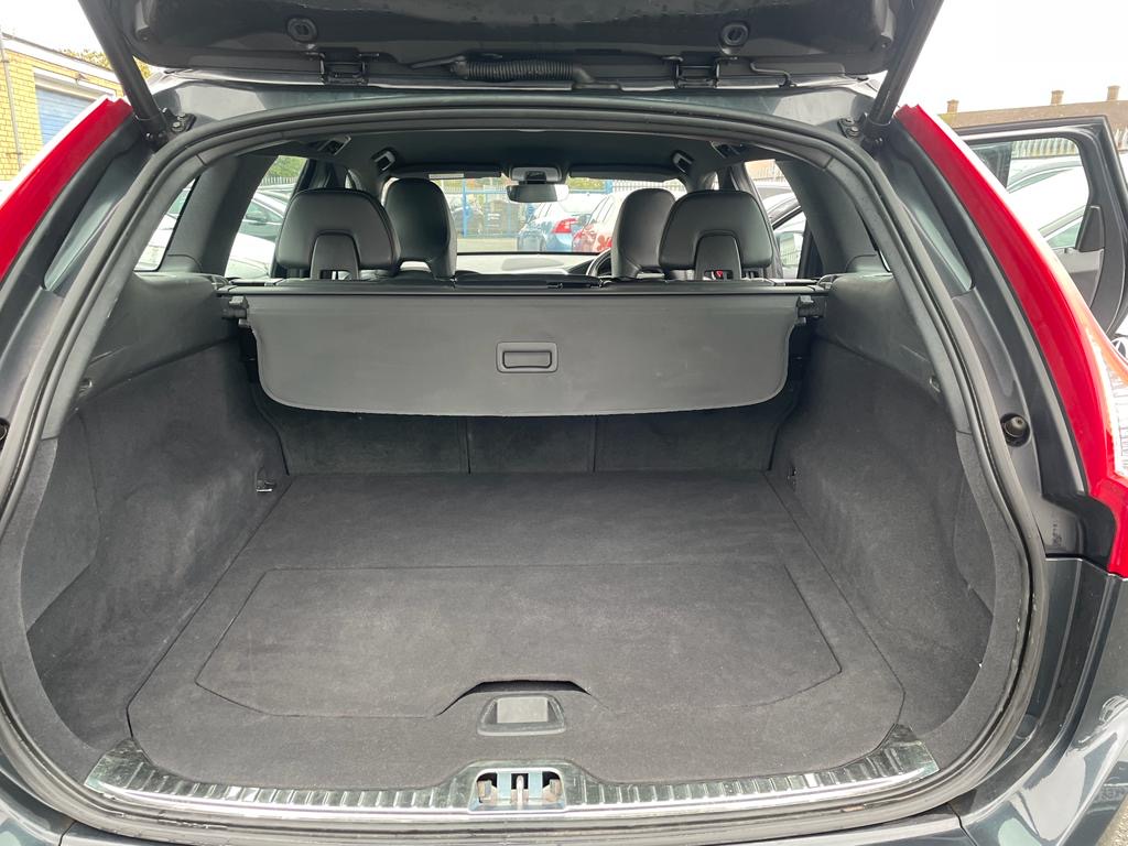 Volvo XC60 - Target Car Supermarket