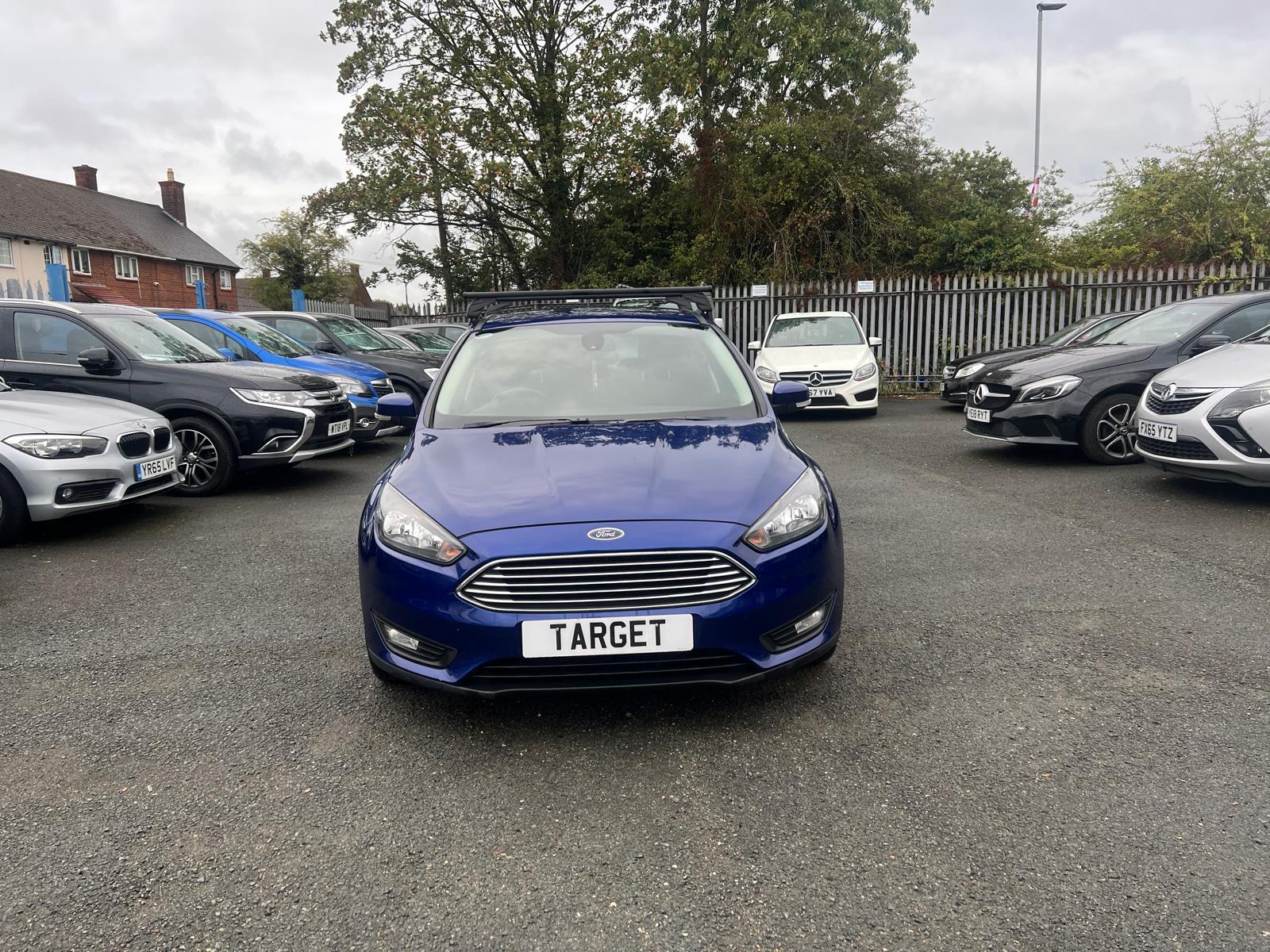 Ford Focus - Target Car Supermarket